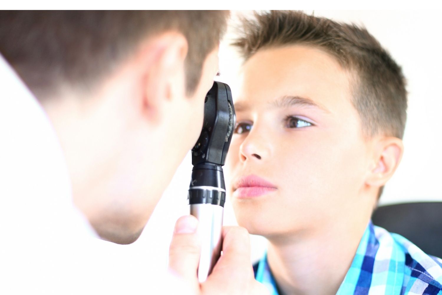 What Happens at a Routine Eye Exam? - EZOnTheEyes