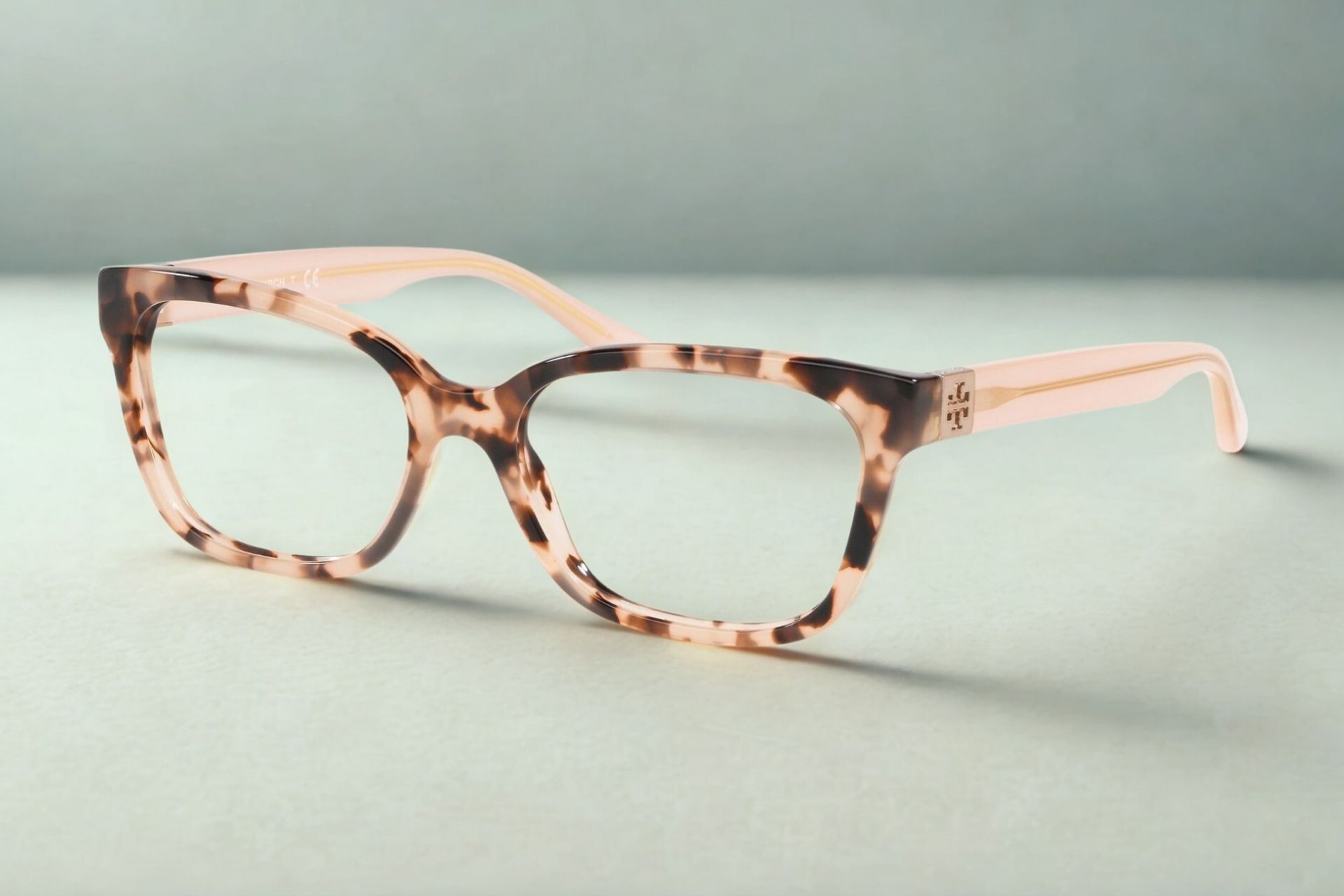 A Look at Lighter Shades of Tortoiseshell Eyeglass Frames | EZOnTheEyes