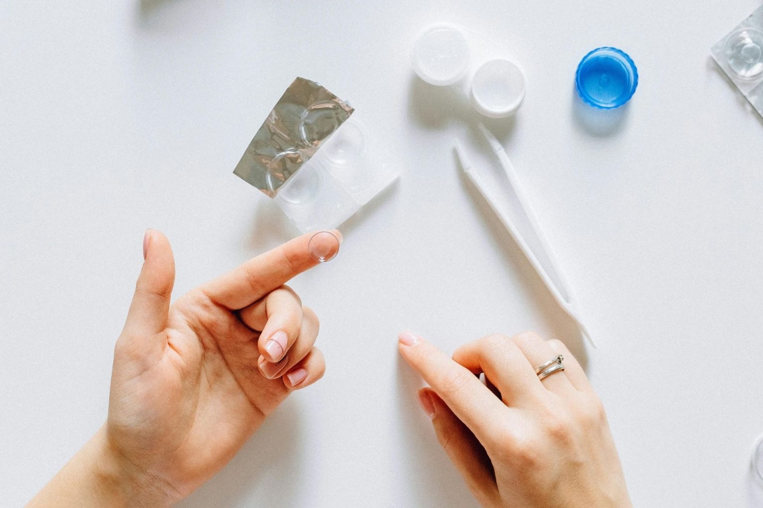 PRECISION 1 Contacts: Everything You Need to Know Before You Buy ...