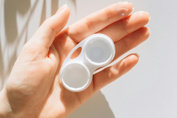 Snowflake Cataracts: An Exploration of the Mysterious Condition ...