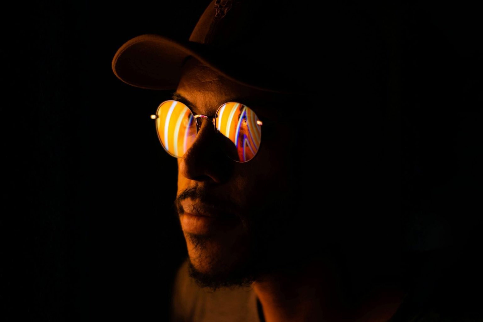 Astigmatism & Lights: How Astigmatism Affects Night Vision | EZOnTheEyes